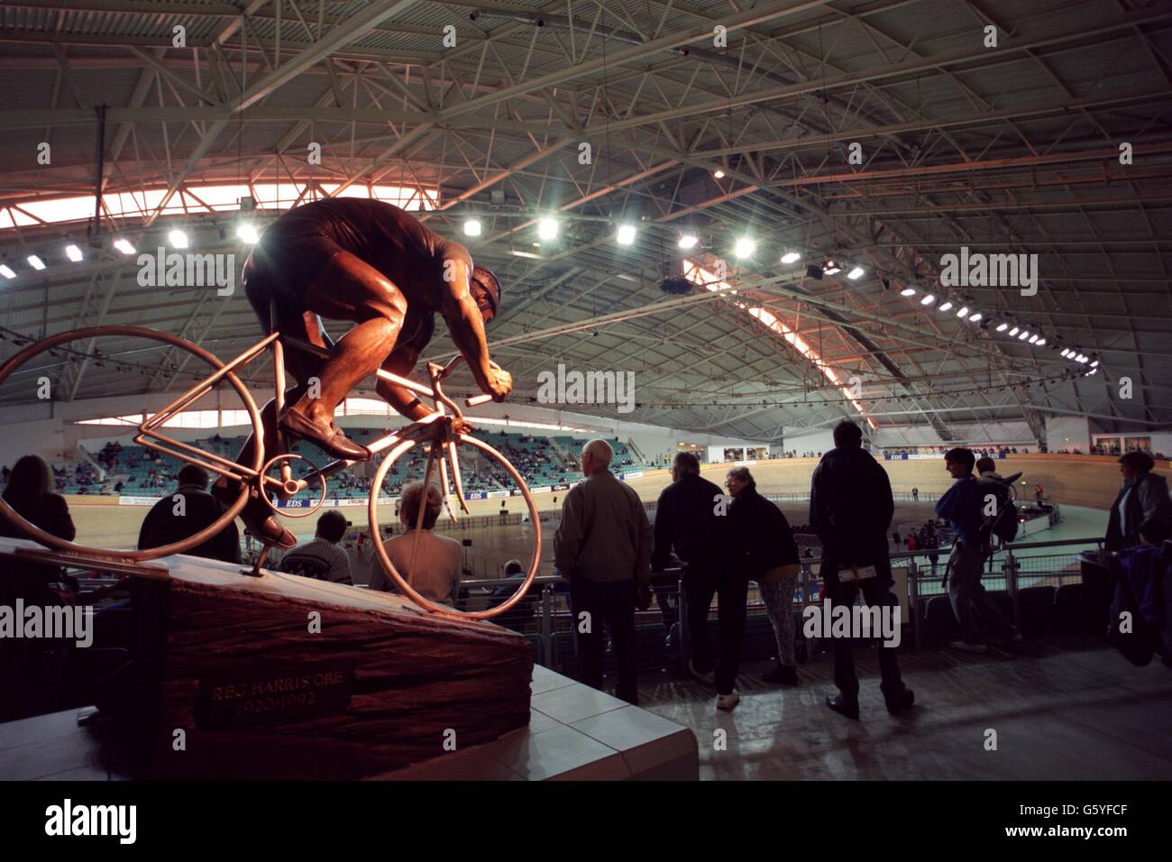 International cycling Manchester. Manchester velodrome Stock Photo - Alamy
