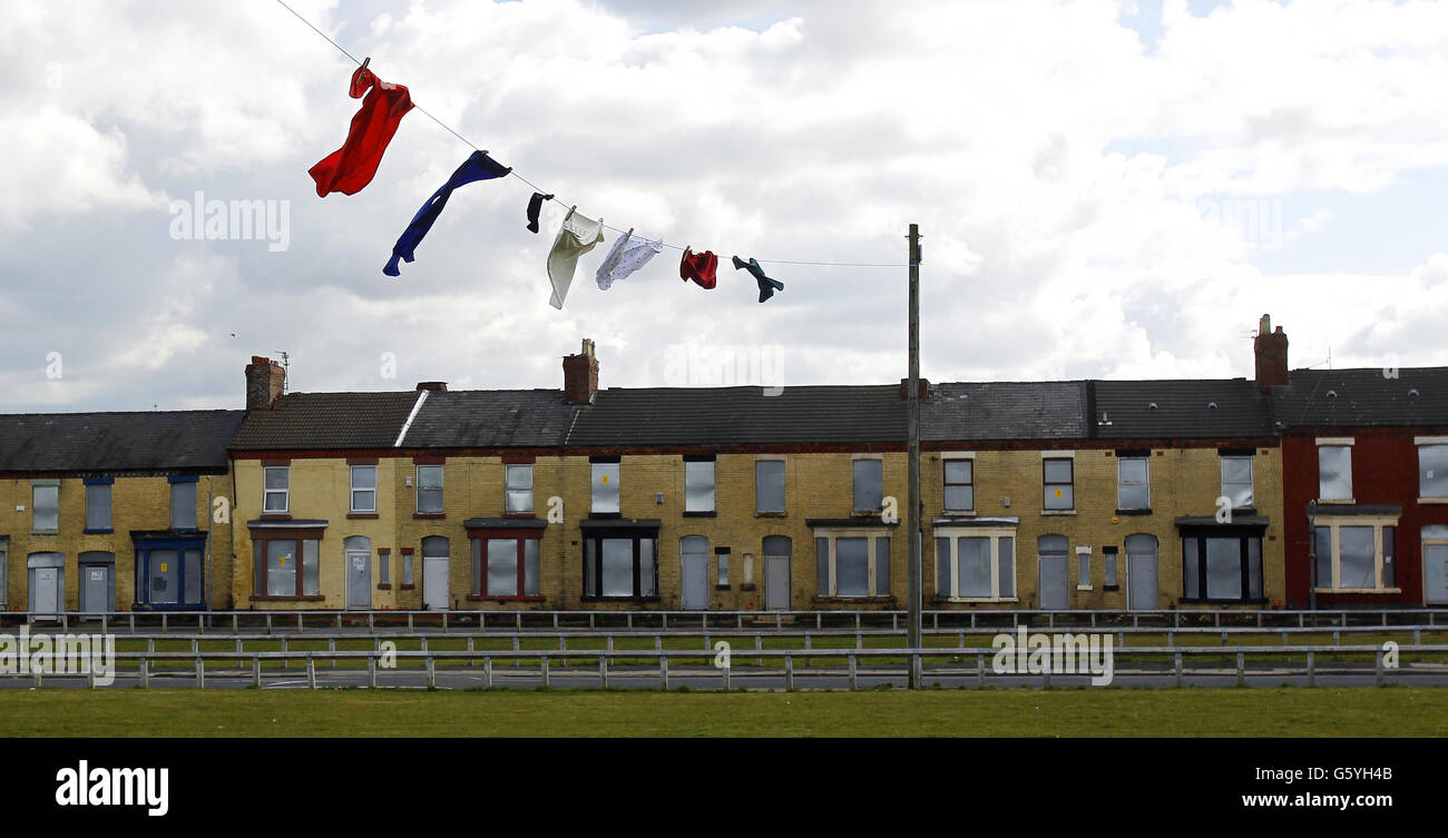 Giant washing line installation Stock Photo - Alamy