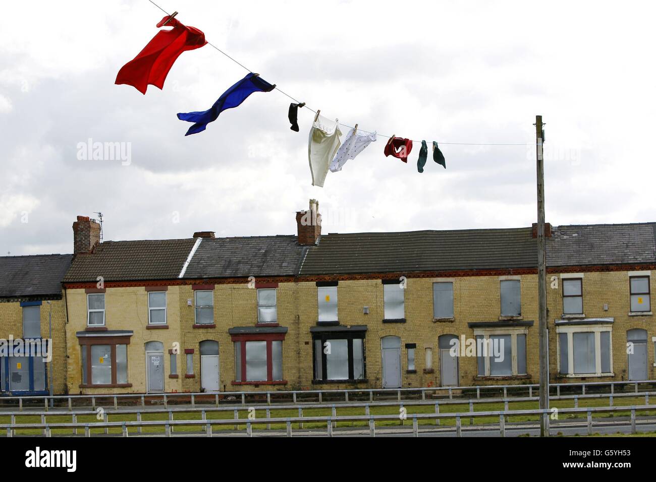 Giant washing line installation Stock Photo - Alamy