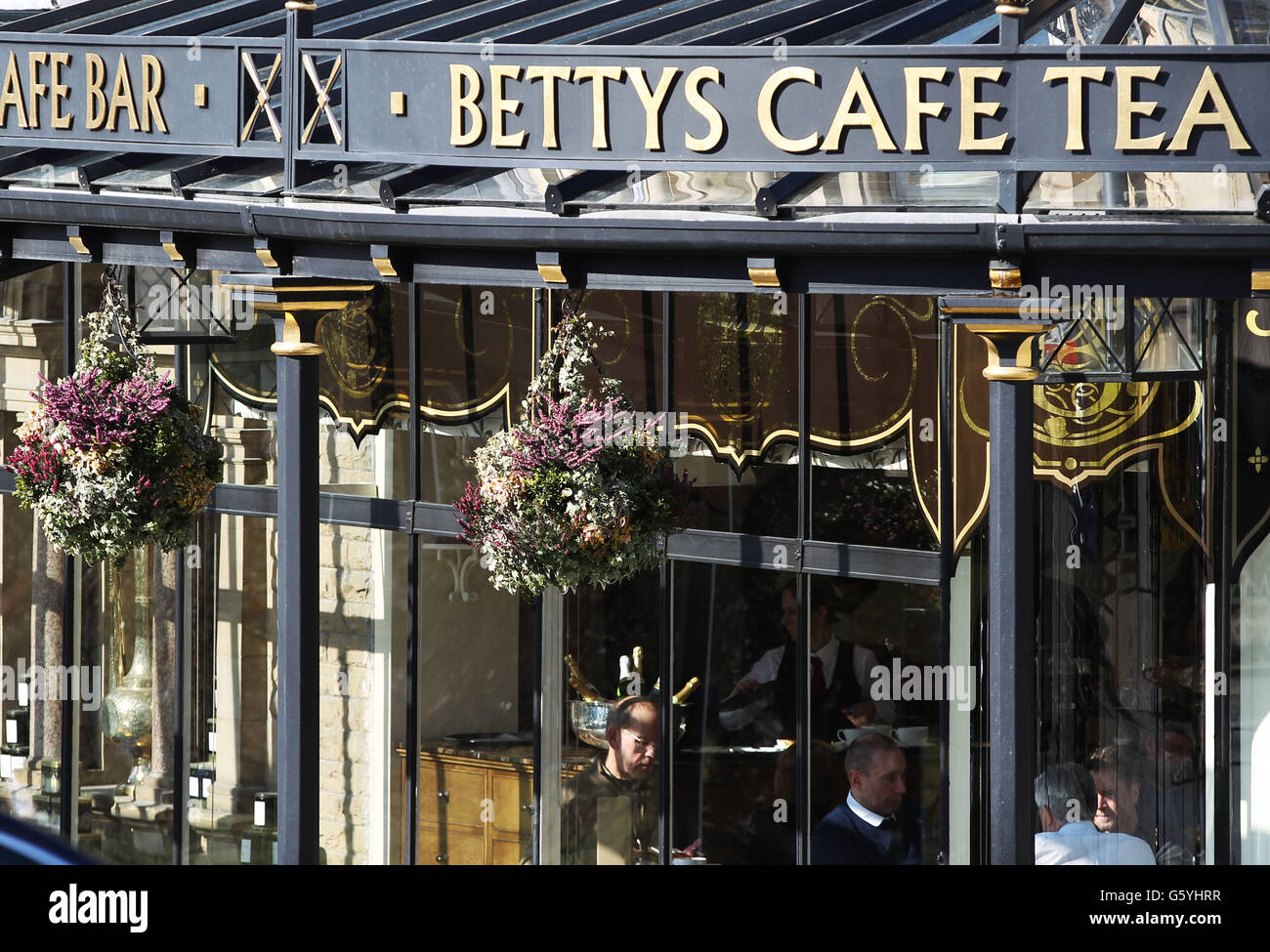 Harrogate landmarks hi-res stock photography and images - Alamy