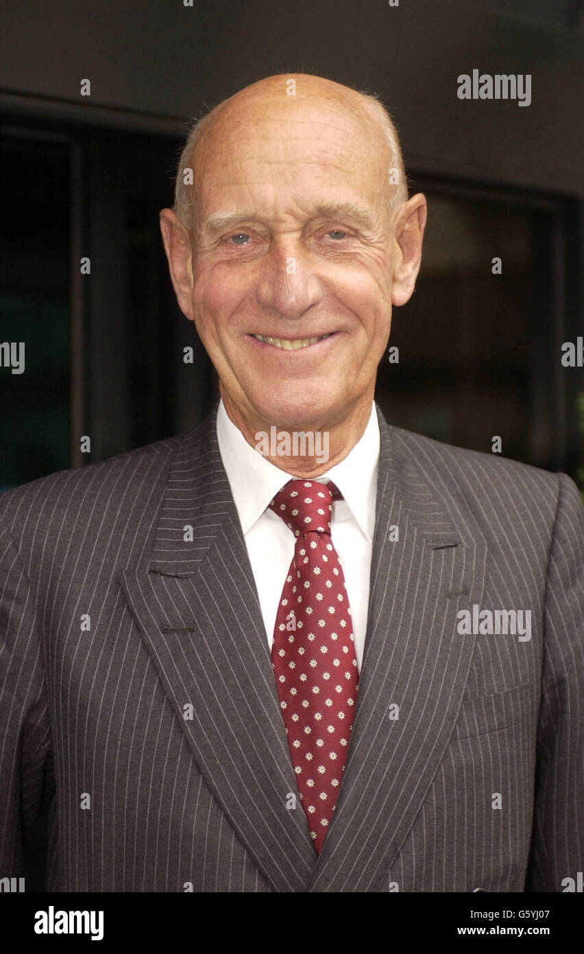 Who underwent a liver transplant at the hospital professor williams hi ...