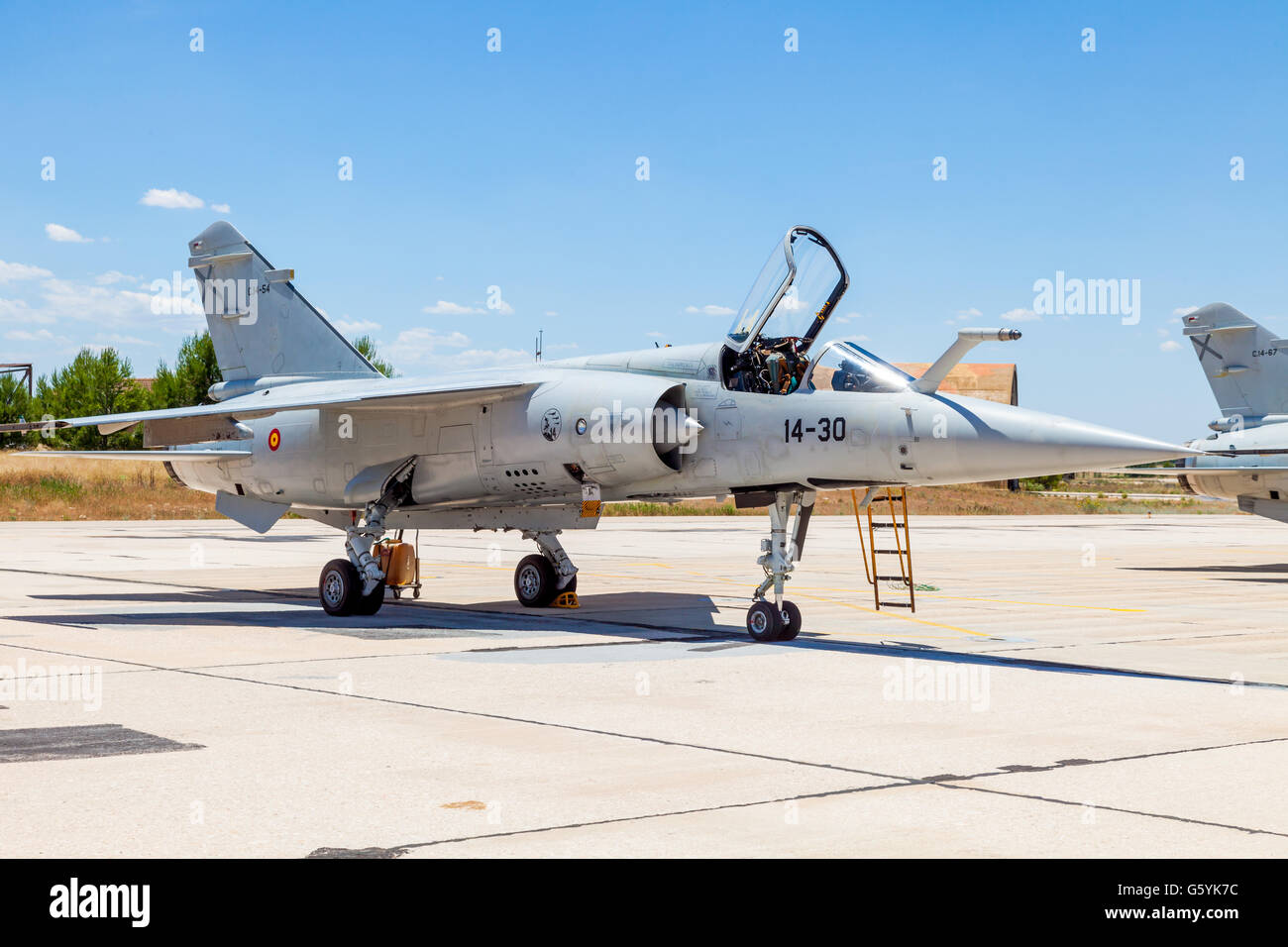 Mirage f1 engine hi-res stock photography and images - Alamy