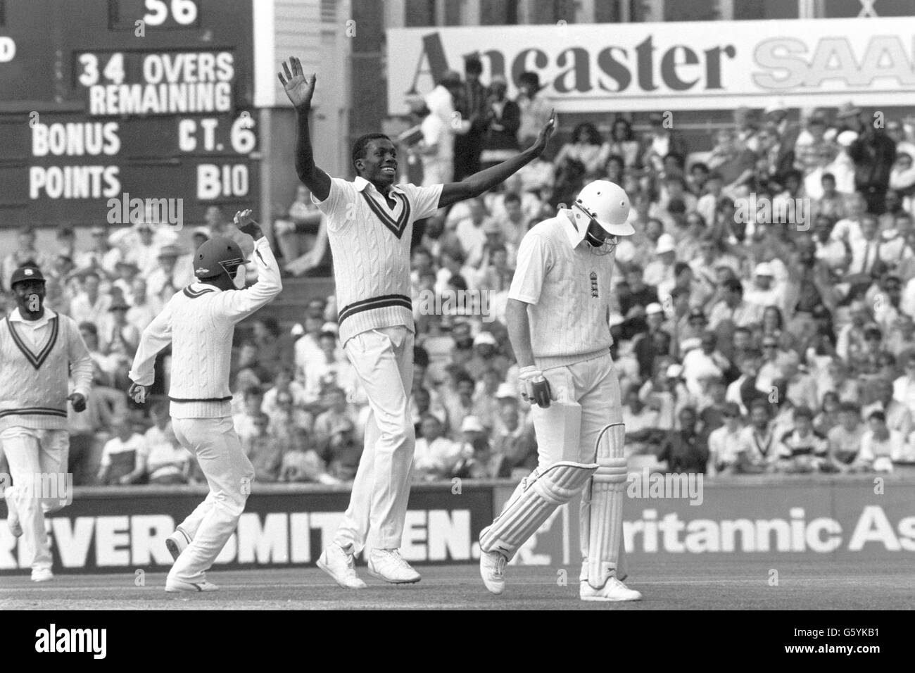 Bailey 1988 Black and White Stock Photos & Images - Alamy