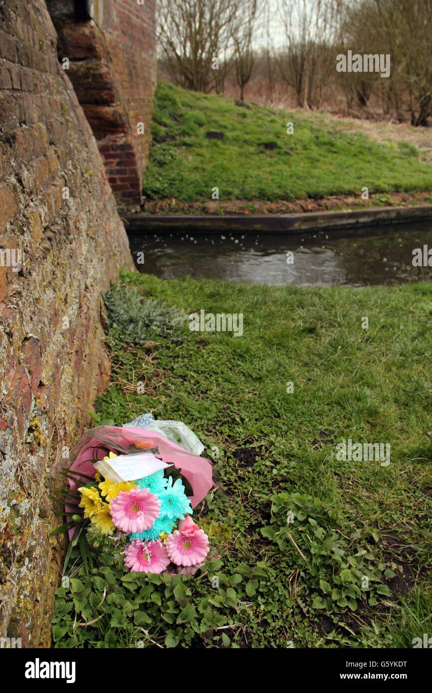 Tributes are left at the scene by Worcestershire Canal in Springfield ...