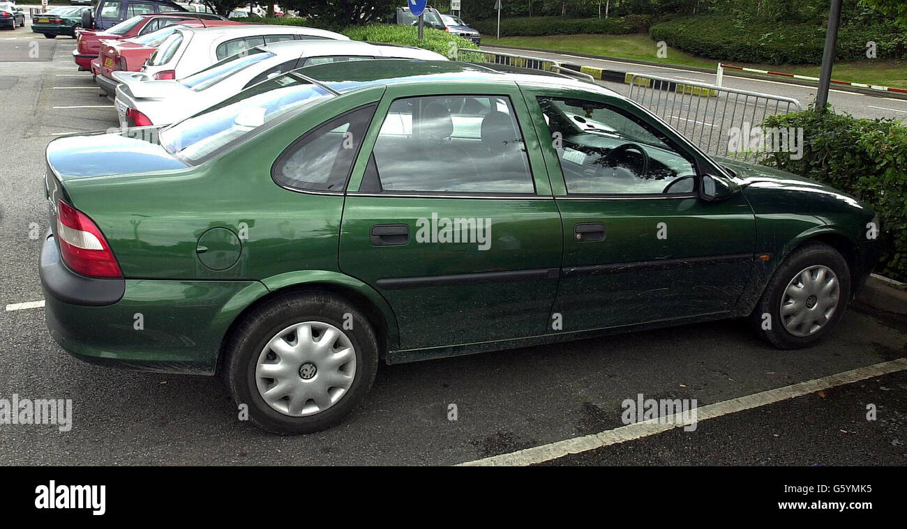 Greern Vauxhall Vectra Stock Photo - Alamy