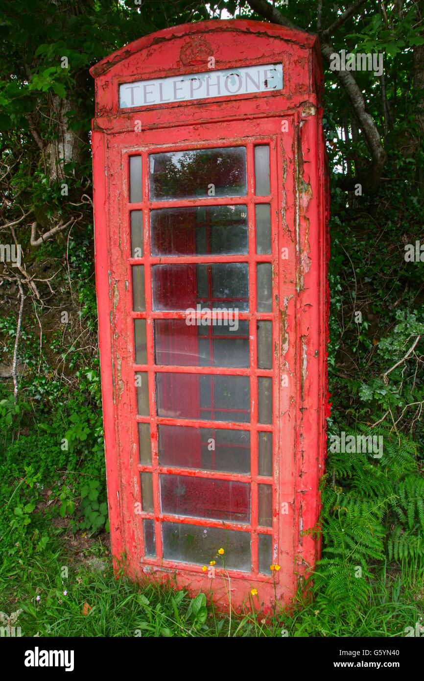 A shot of an abandoned telephone box Stock Photo - Alamy