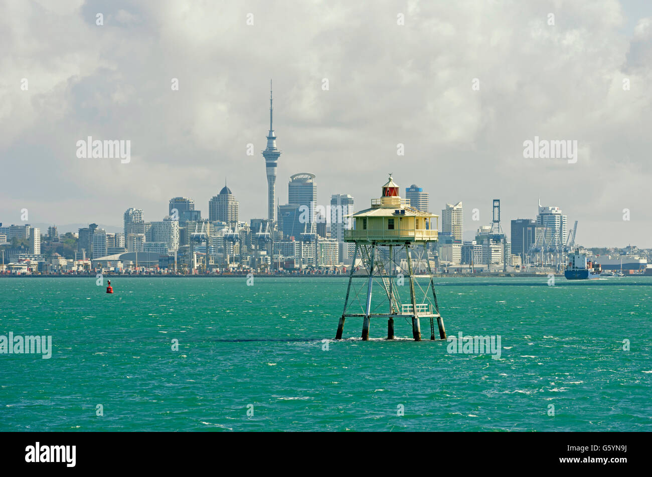 Auckland skyline hi-res stock photography and images - Alamy