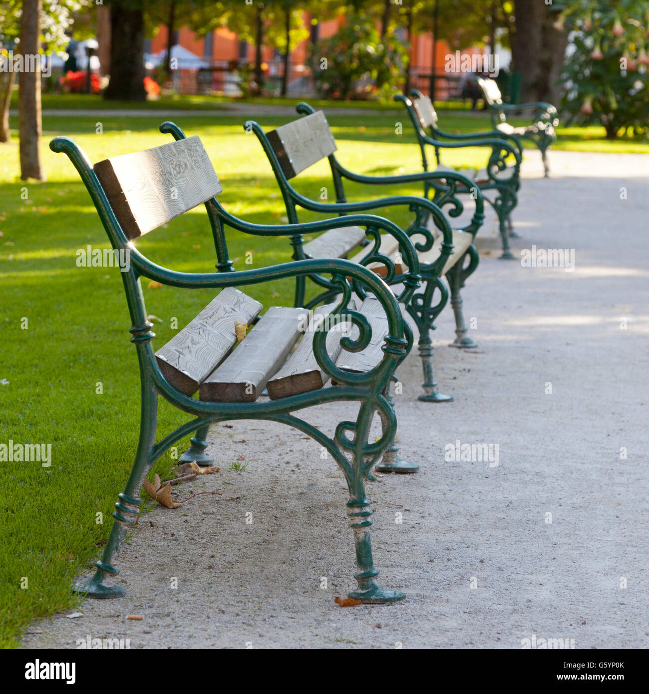Europe benches hi-res stock photography and images - Alamy