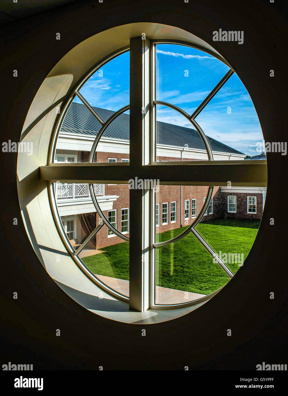 Architectural window shaped frame hi-res stock photography and images ...