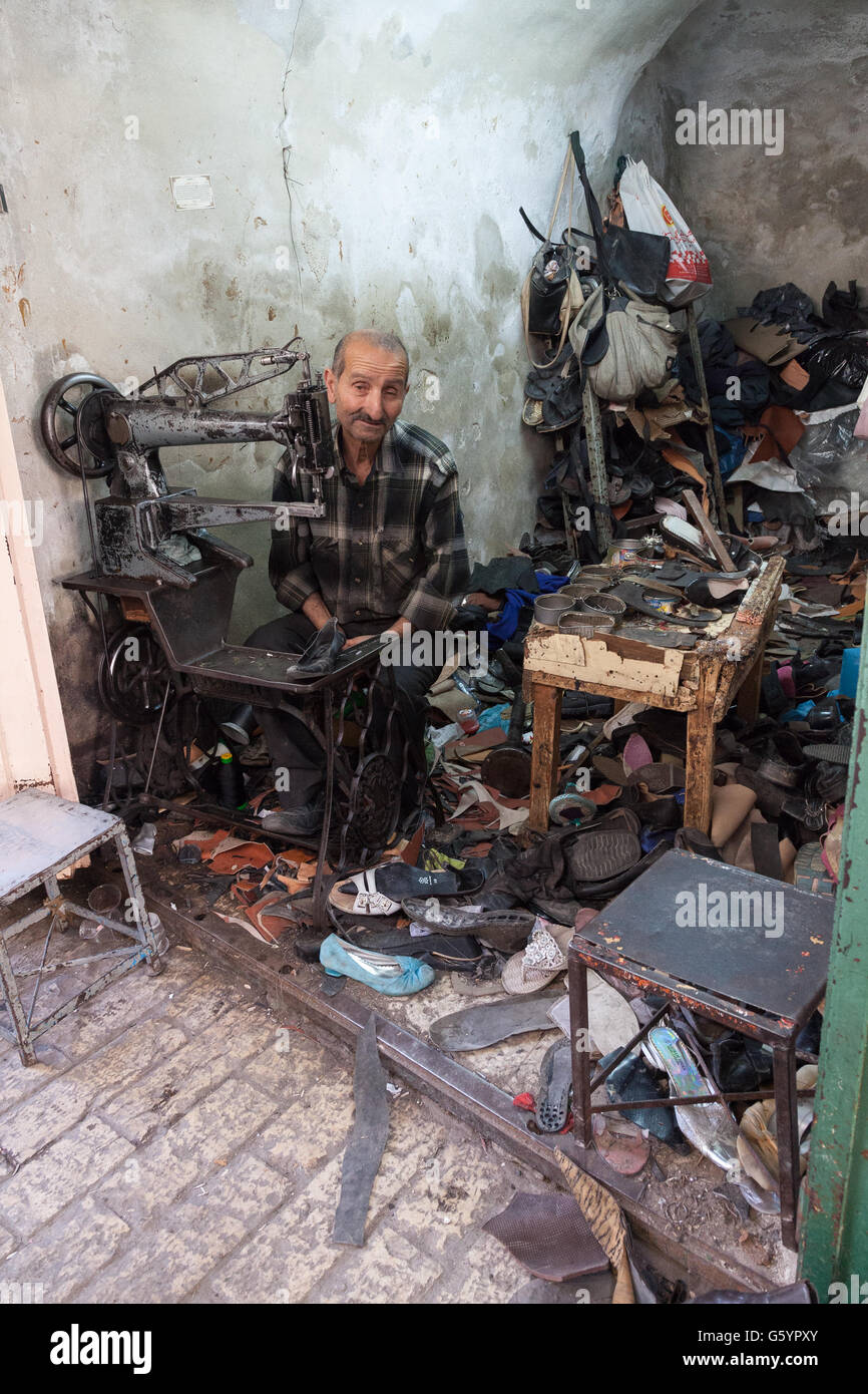 Palestinian market hi-res stock photography and images - Alamy