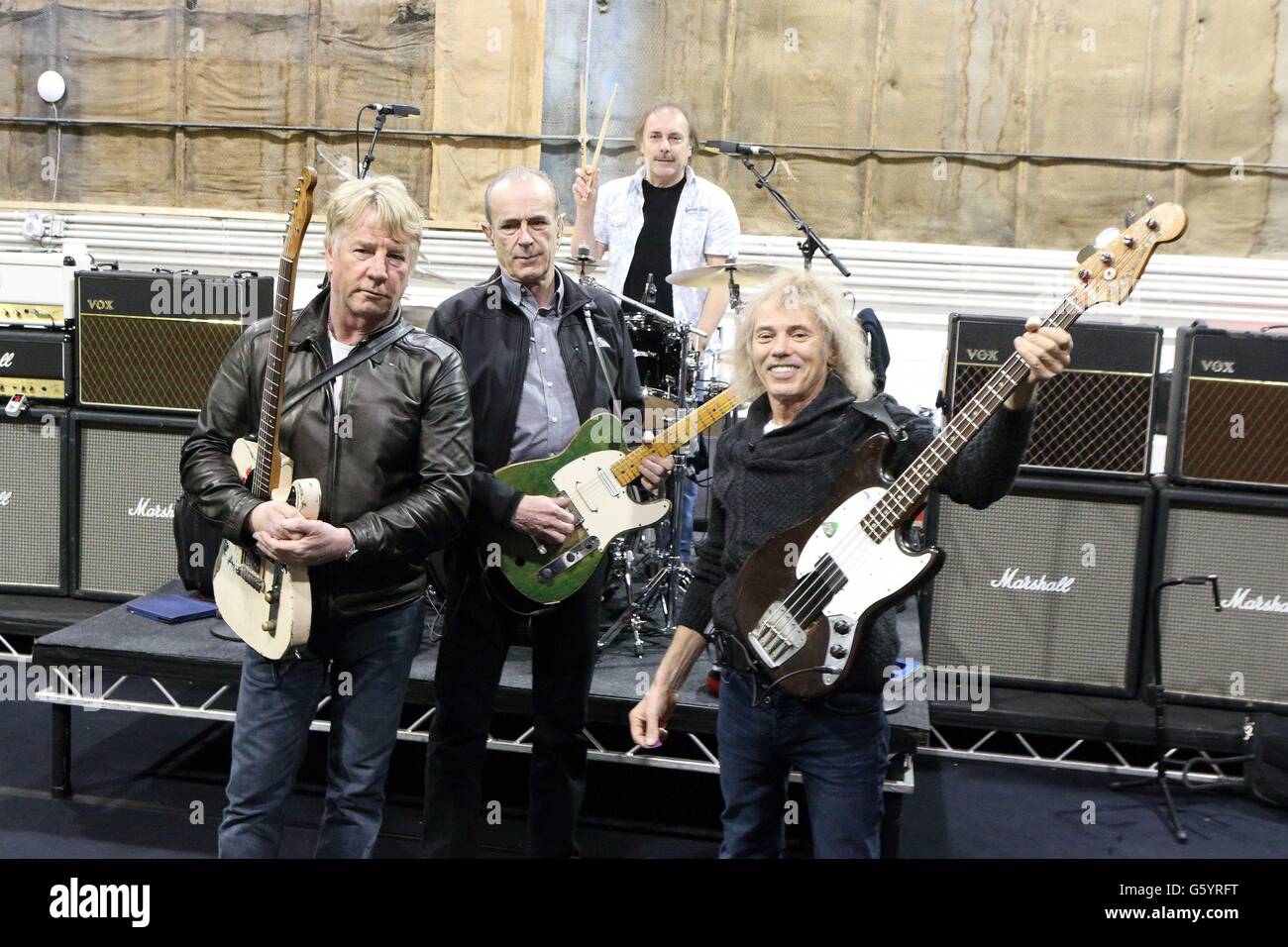 The original members of status quo rick parfitt hi-res stock ...
