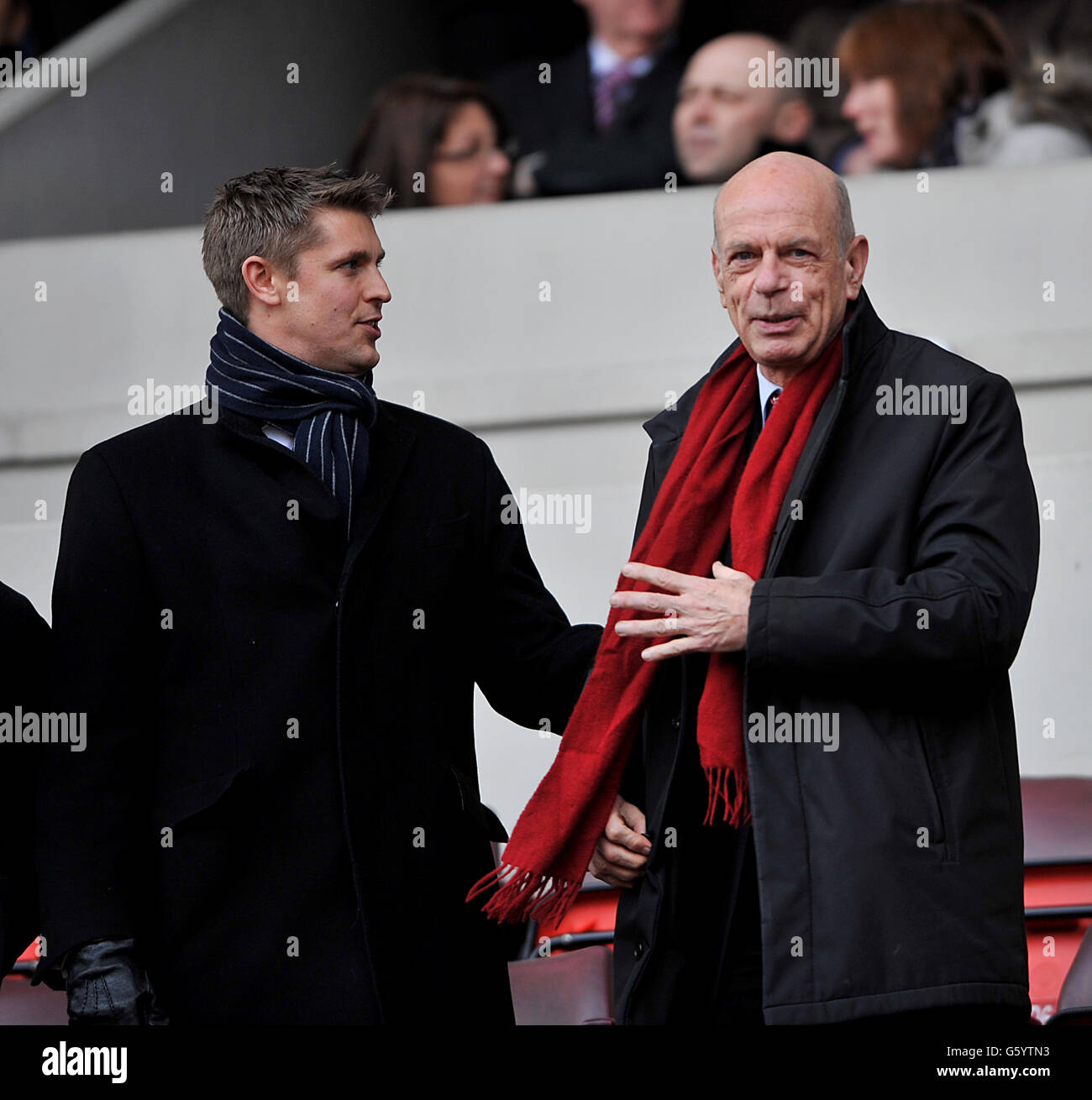 Charlton athletic hi-res stock photography and images - Alamy