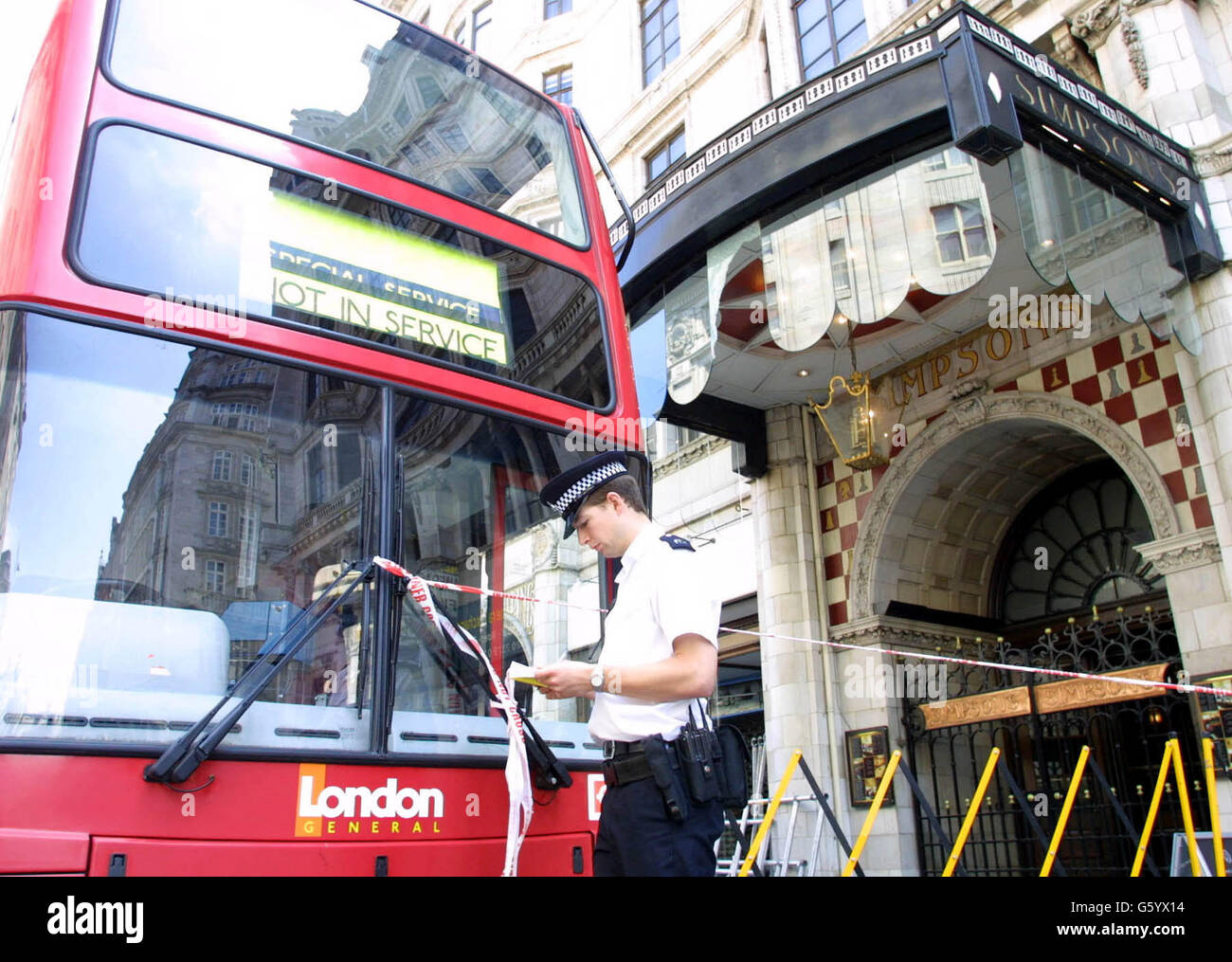 Simpsons in the Strand - bus collision Stock Photo - Alamy
