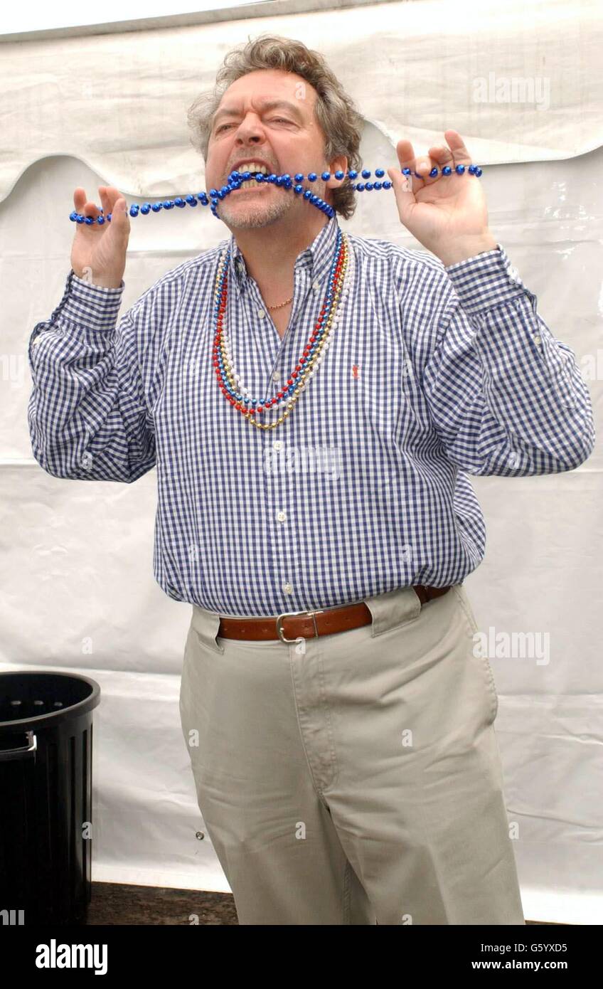 15th Amazing Great Children's Party - Jeremy Beadle. Jeremy Beadle at ...