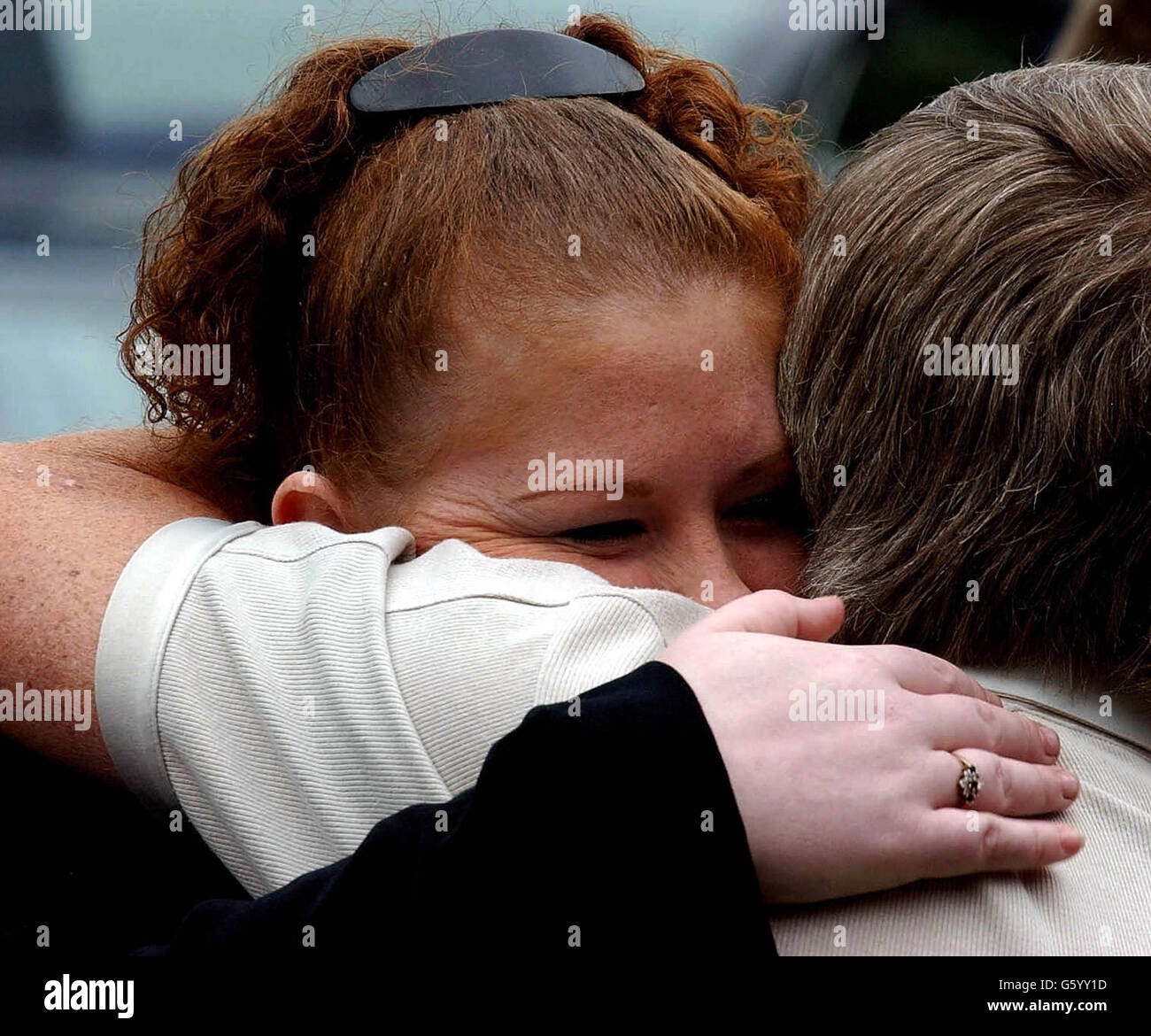Rachel & her father Mike Cheetham - Shipman Inquiry result Stock Photo ...