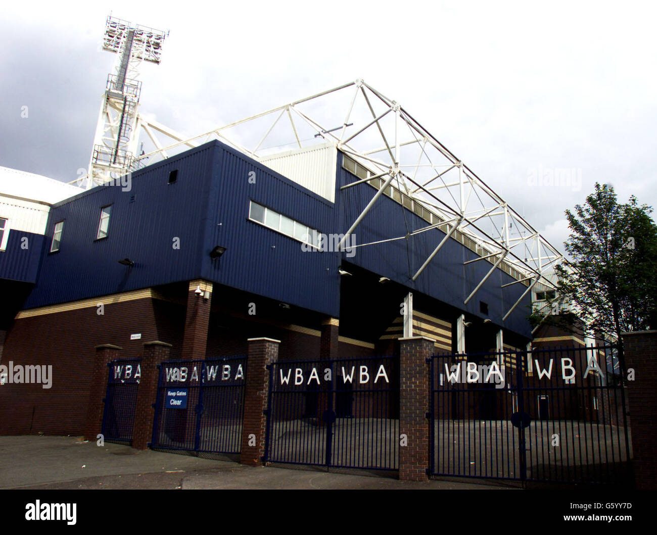 The halfords website hi-res stock photography and images - Alamy