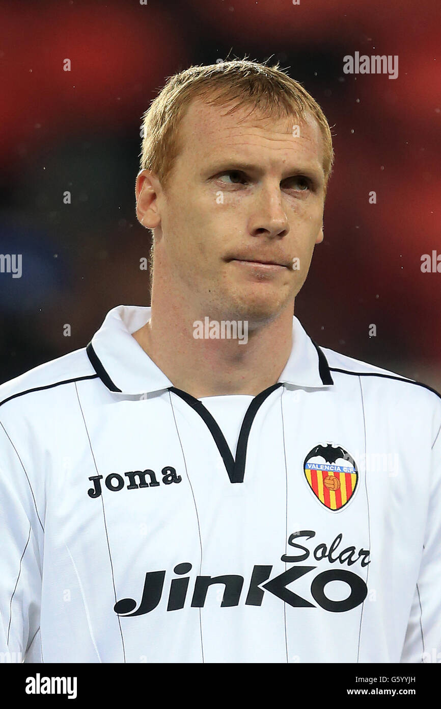Parc des princes jeremy mathieu hi-res stock photography and images - Alamy