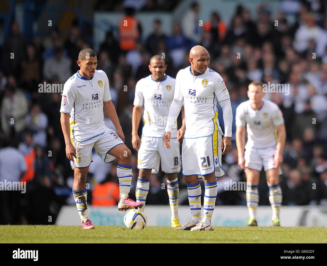 Leeds uniteds el hadji diouf hi-res stock photography and images - Alamy