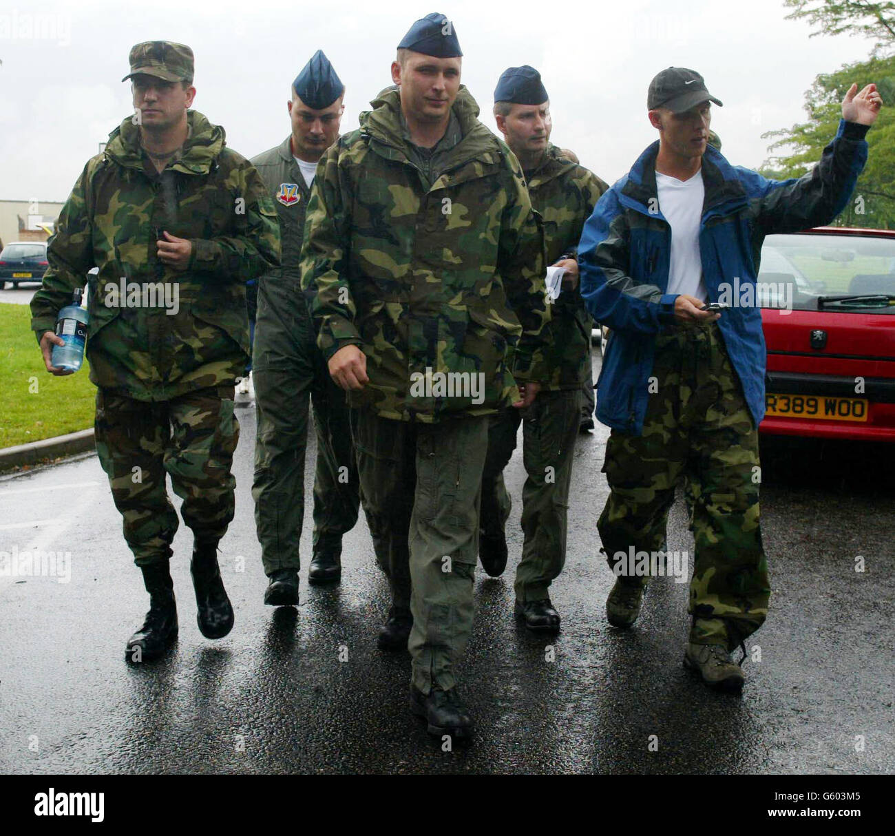 Air force service members hi-res stock photography and images - Alamy