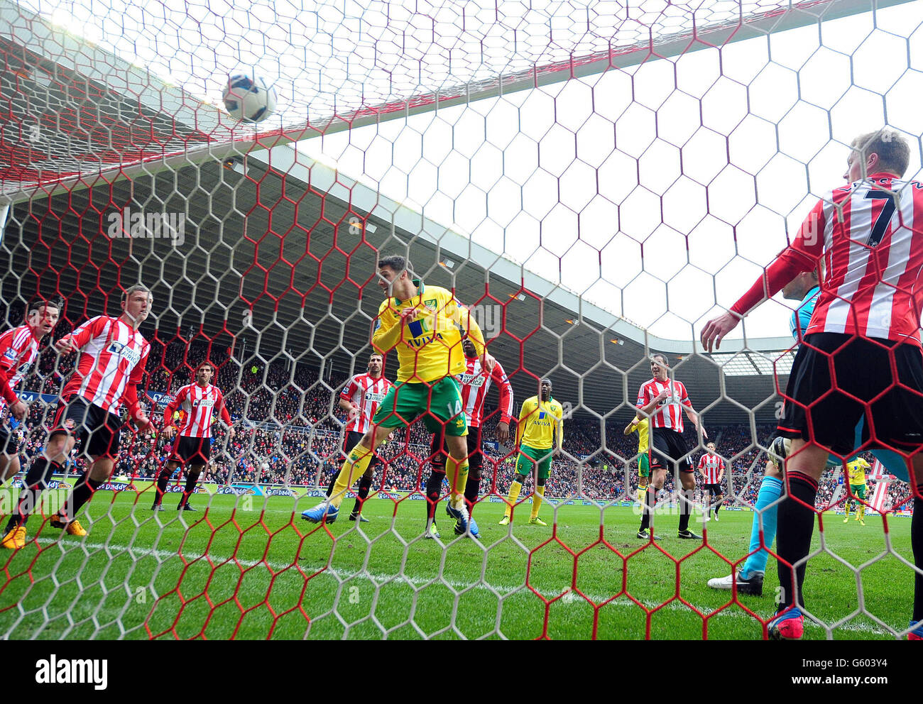 Norwich City's Wes Hoolahan scores his sides opening goal during the ...