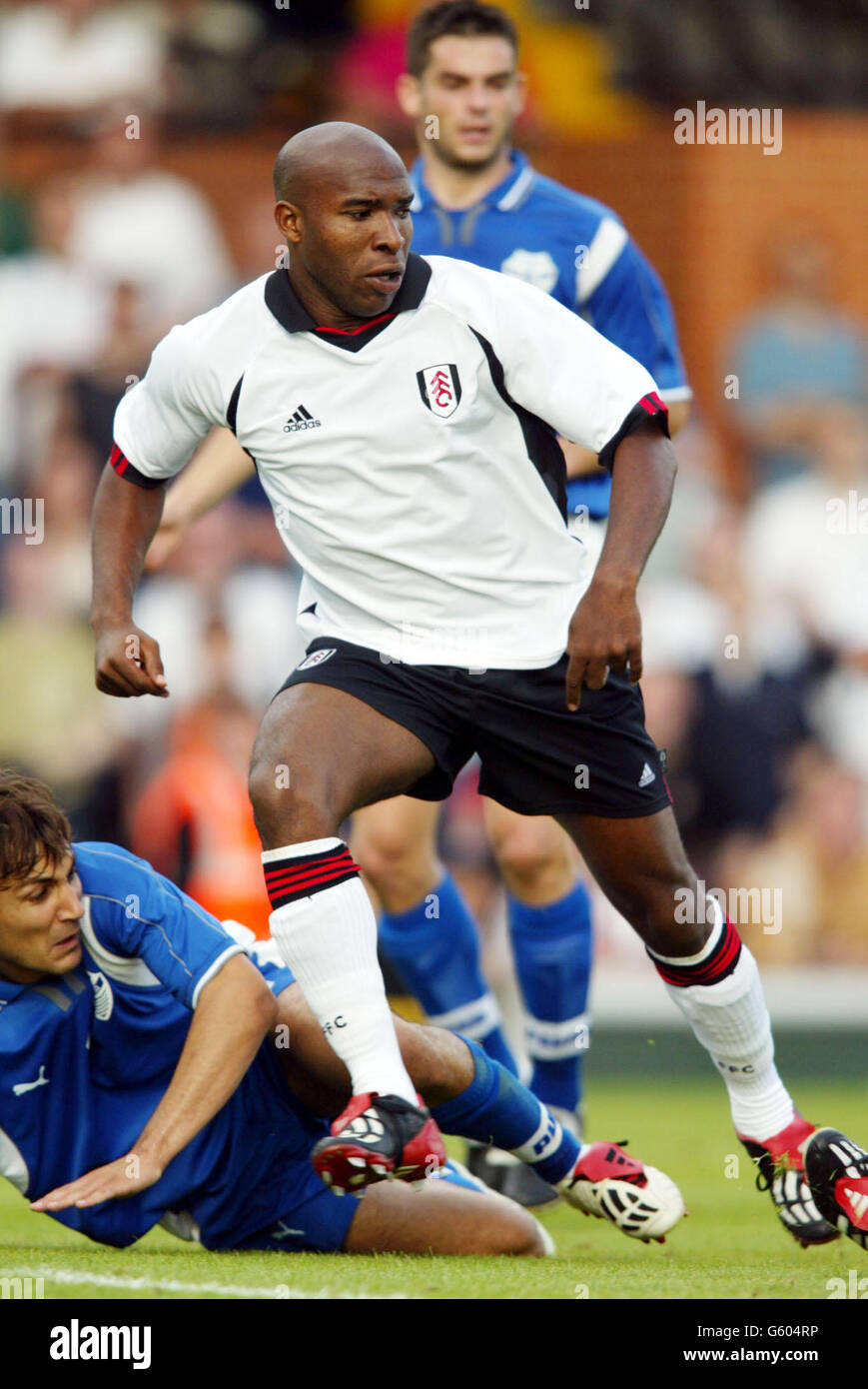 Action sport football barry hayles hi-res stock photography and images ...