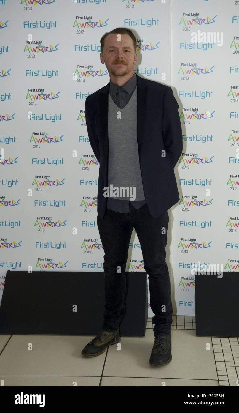 Showbiz firstlight mangkr full length hi-res stock photography and ...