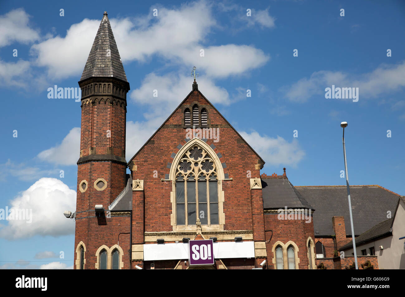 SO! Bar in Chesterfield is a converted church building Stock Photo - Alamy