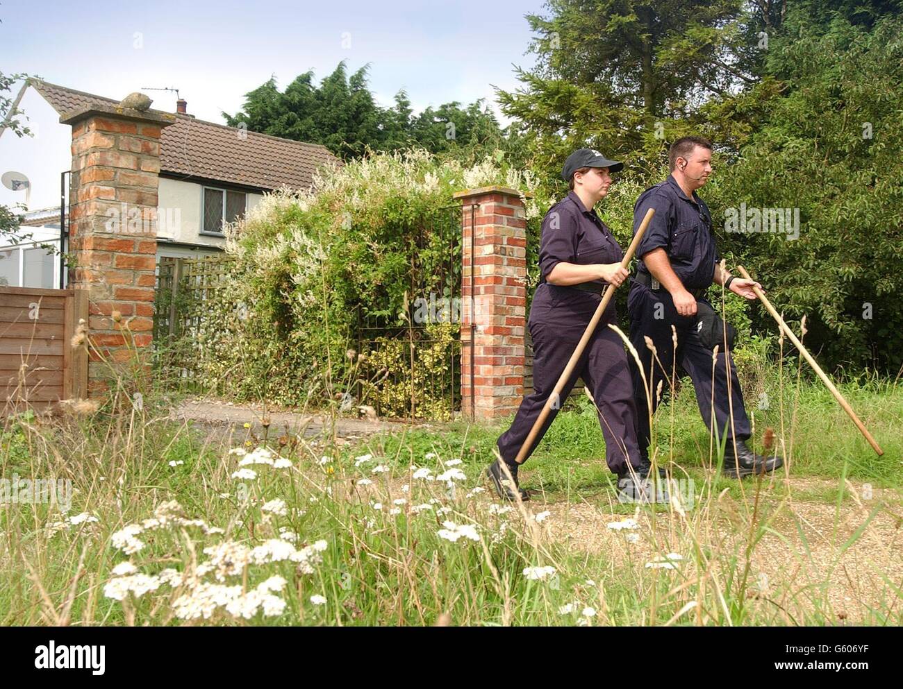 Search teams hi-res stock photography and images - Alamy