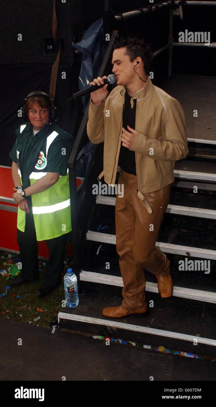 Singer Gareth Gates performing during the 95.8 Capital Radio Party in ...