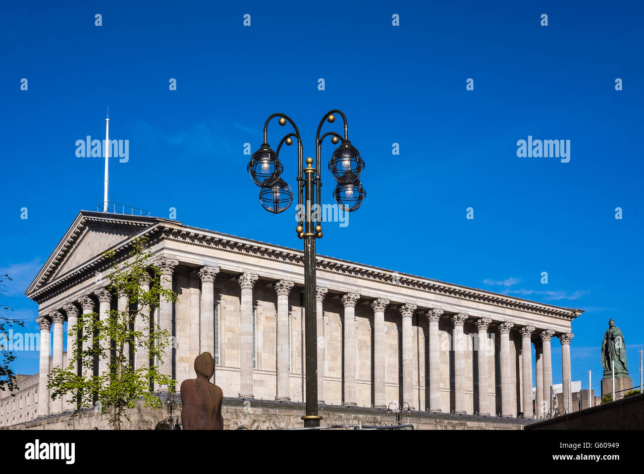 Birmingham town hall concert venue hi-res stock photography and images ...