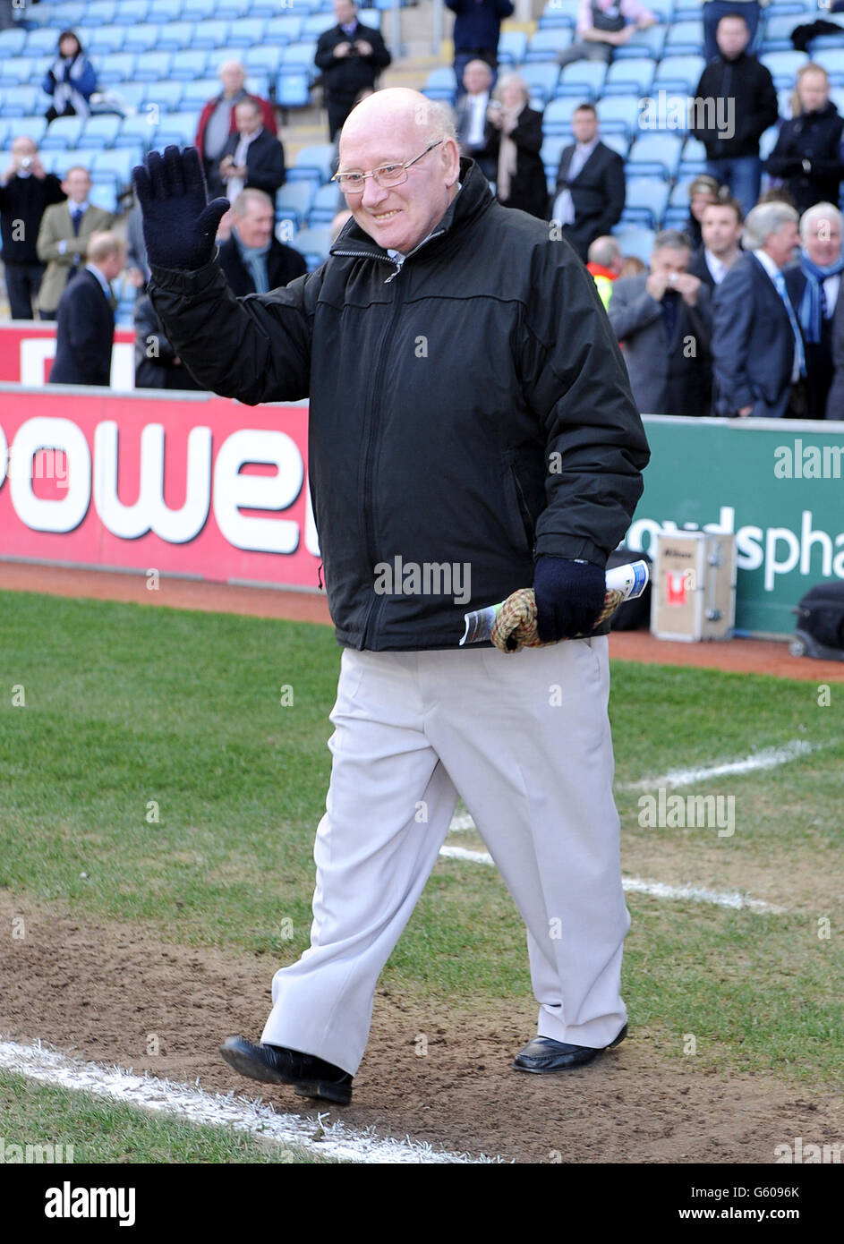 Former coventry city player lol harvey hi-res stock photography and ...
