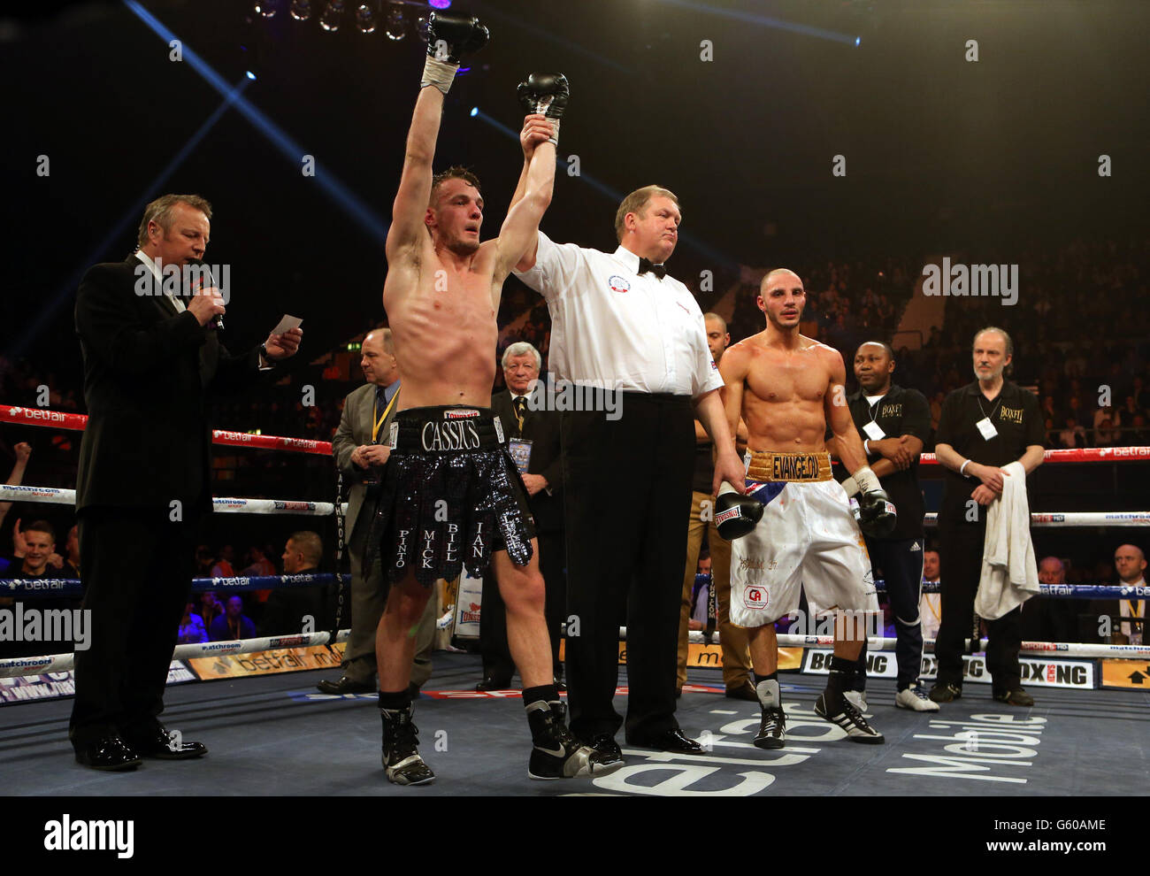 Danny cassius connor v chris evangelou hi-res stock photography and ...