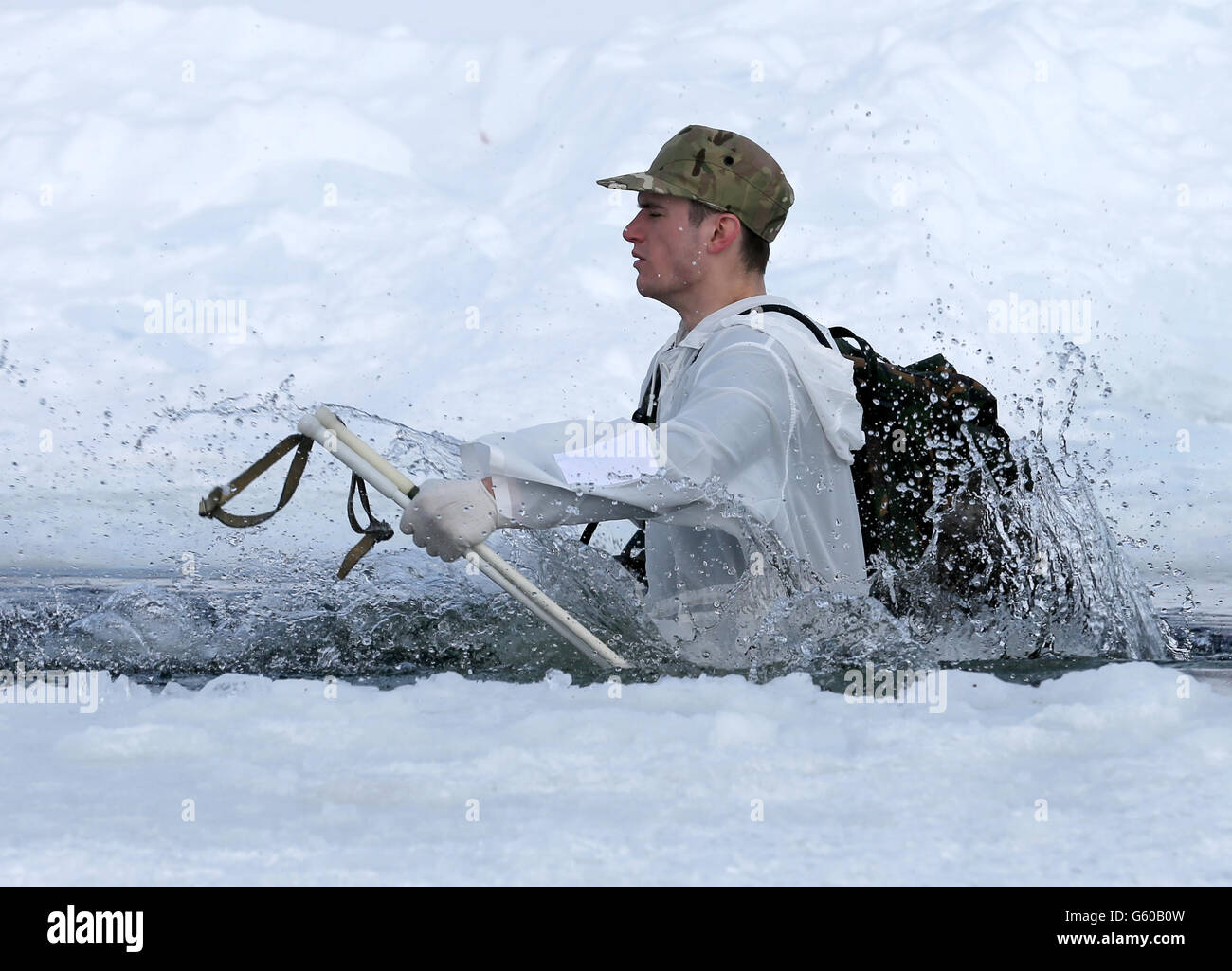 Royal marines commando reservists hi-res stock photography and images ...