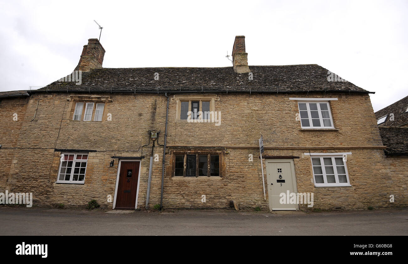 Bampton downton abbey hi-res stock photography and images - Alamy