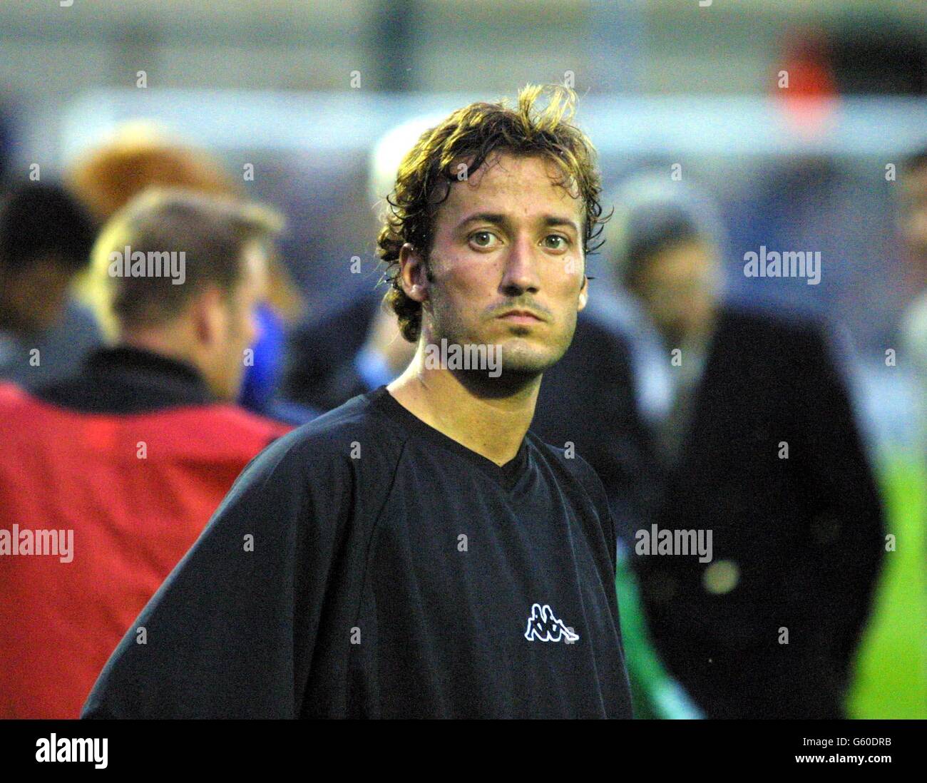 Mauricio taricco tottenham hotspur hi-res stock photography and images ...