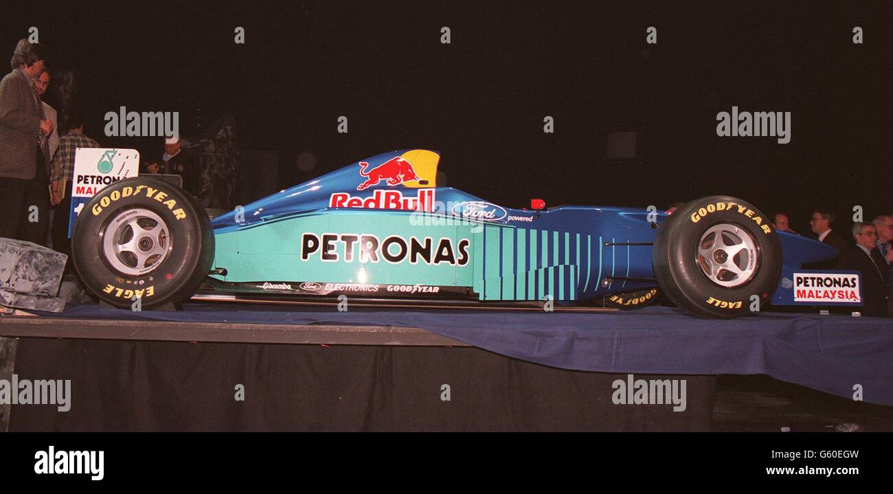 The new sauber formula one car hi-res stock photography and images - Alamy