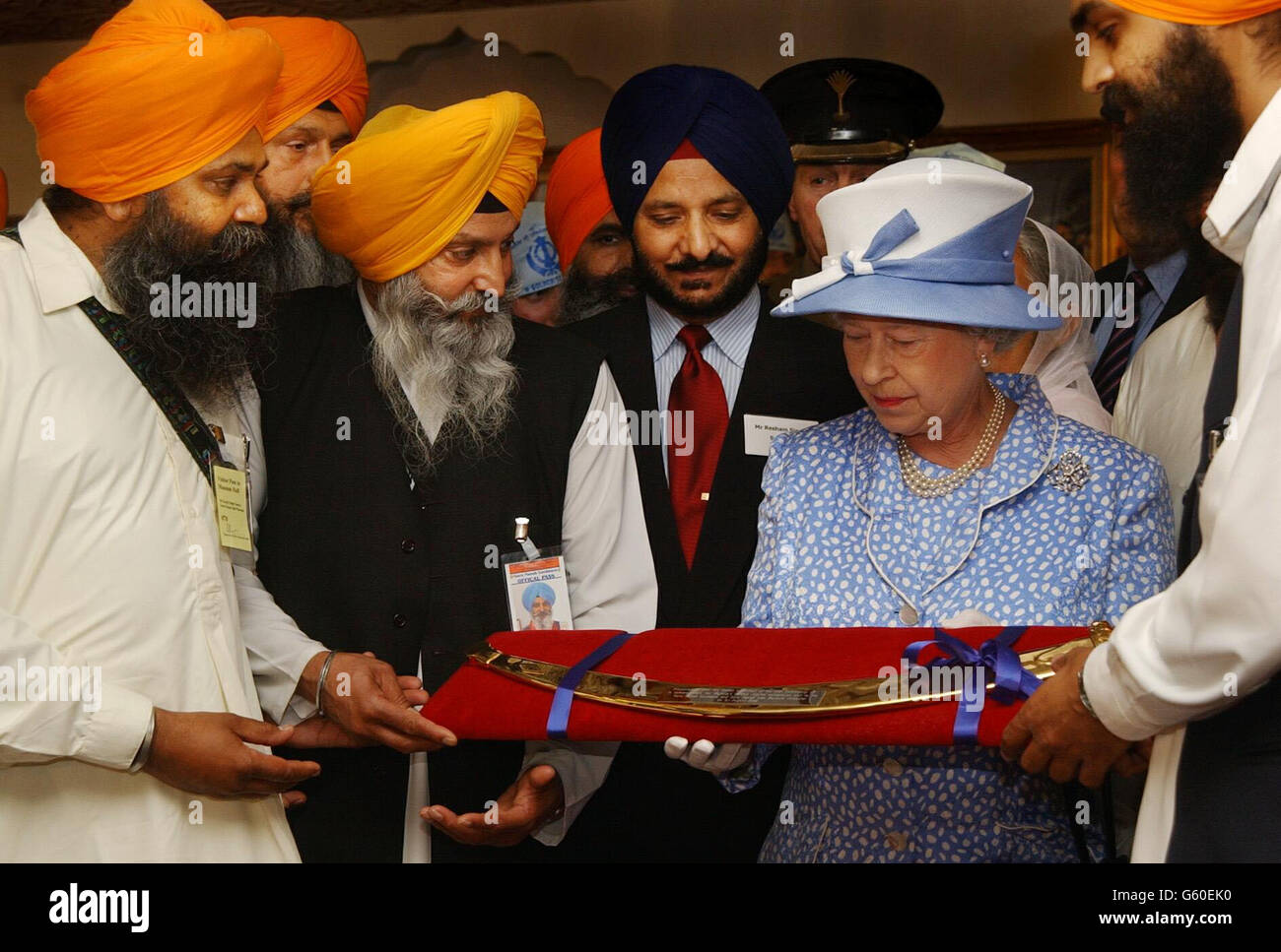 Sikh ceremonial sword hi-res stock photography and images - Alamy