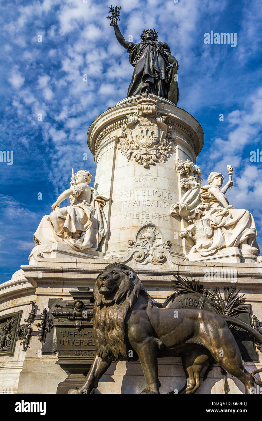 Republique statue in Paris Stock Photo - Alamy