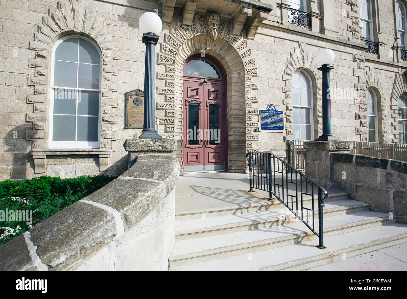 City hall entrance hi-res stock photography and images - Alamy