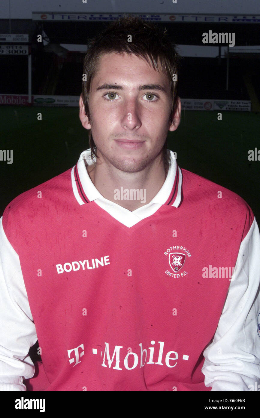 Shaun Barker-Rotherham utd FC Stock Photo - Alamy