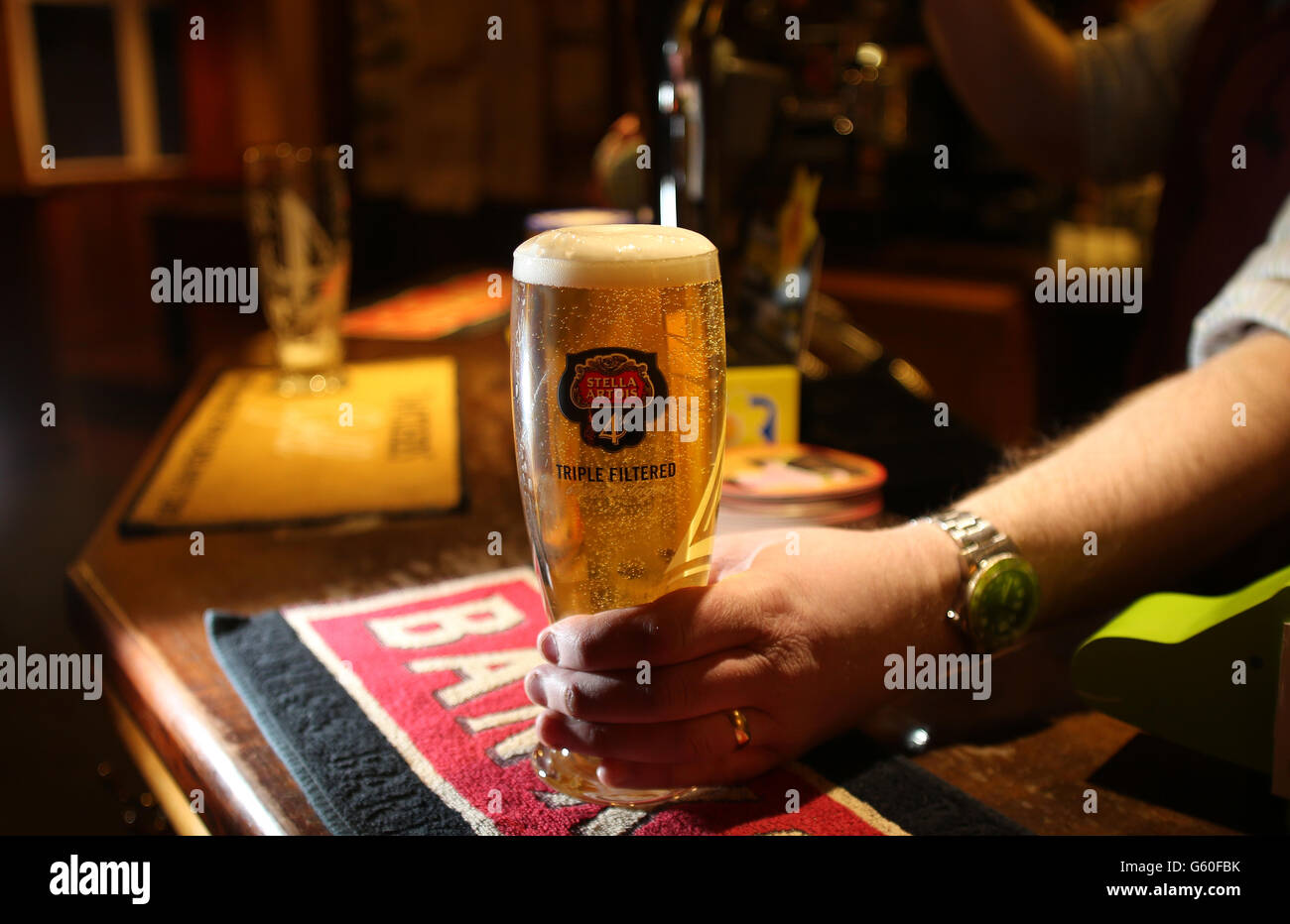 General view of a pint of lager in a pub hi-res stock photography and ...