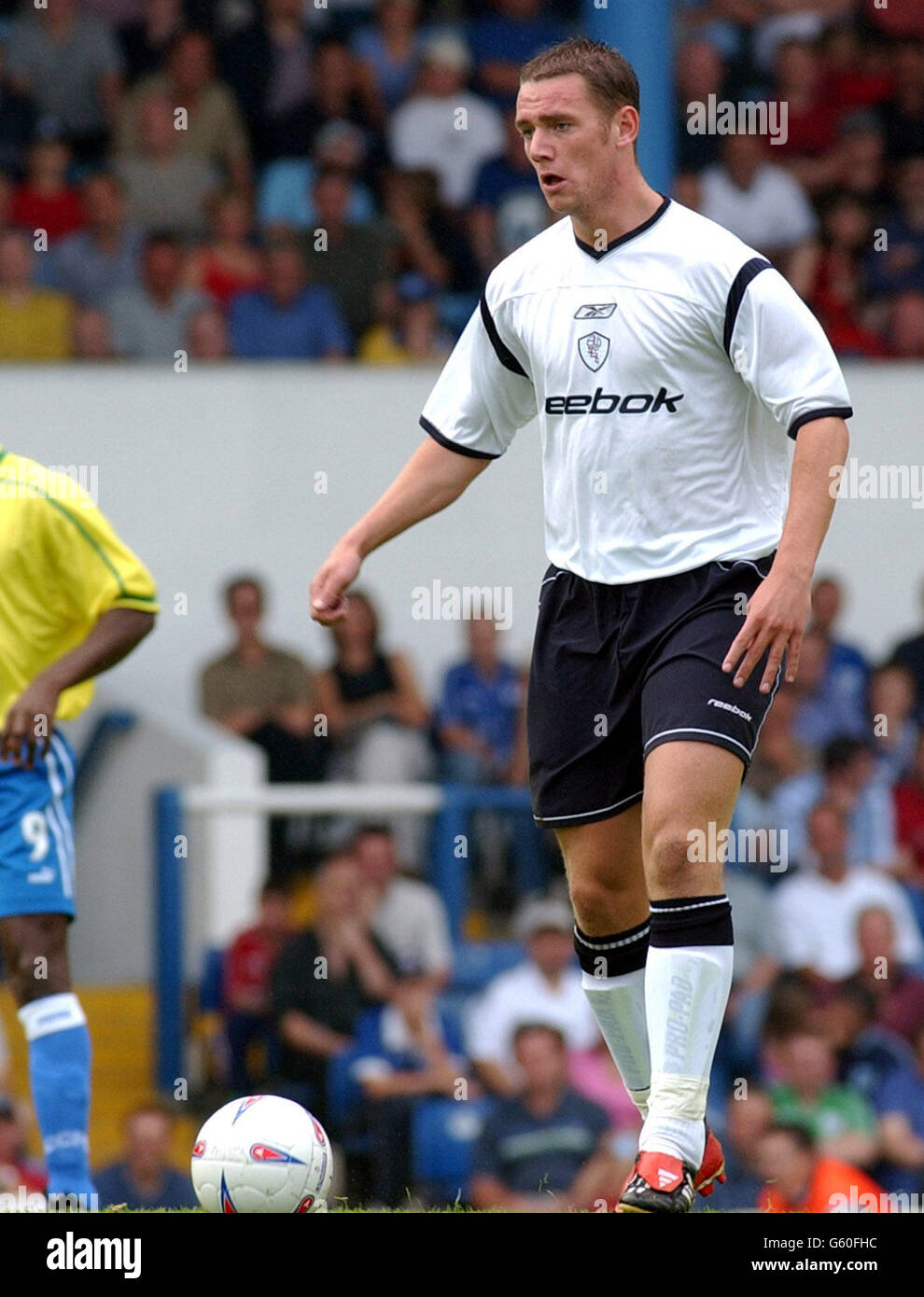 Sport football action kevin nolan hi-res stock photography and images ...