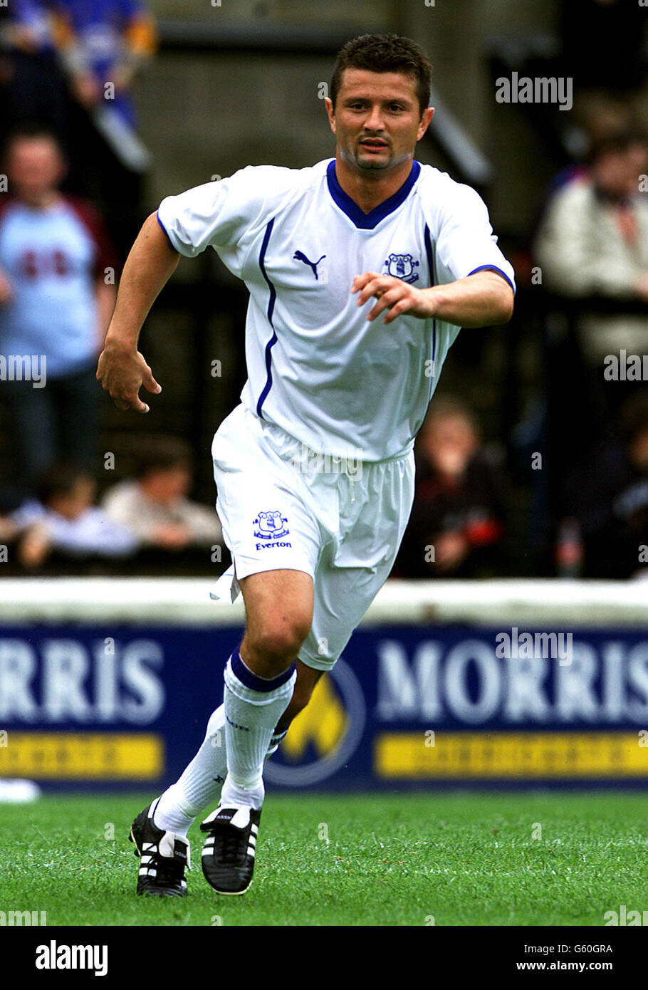 Sport football action tomasz radzinski hi-res stock photography and ...