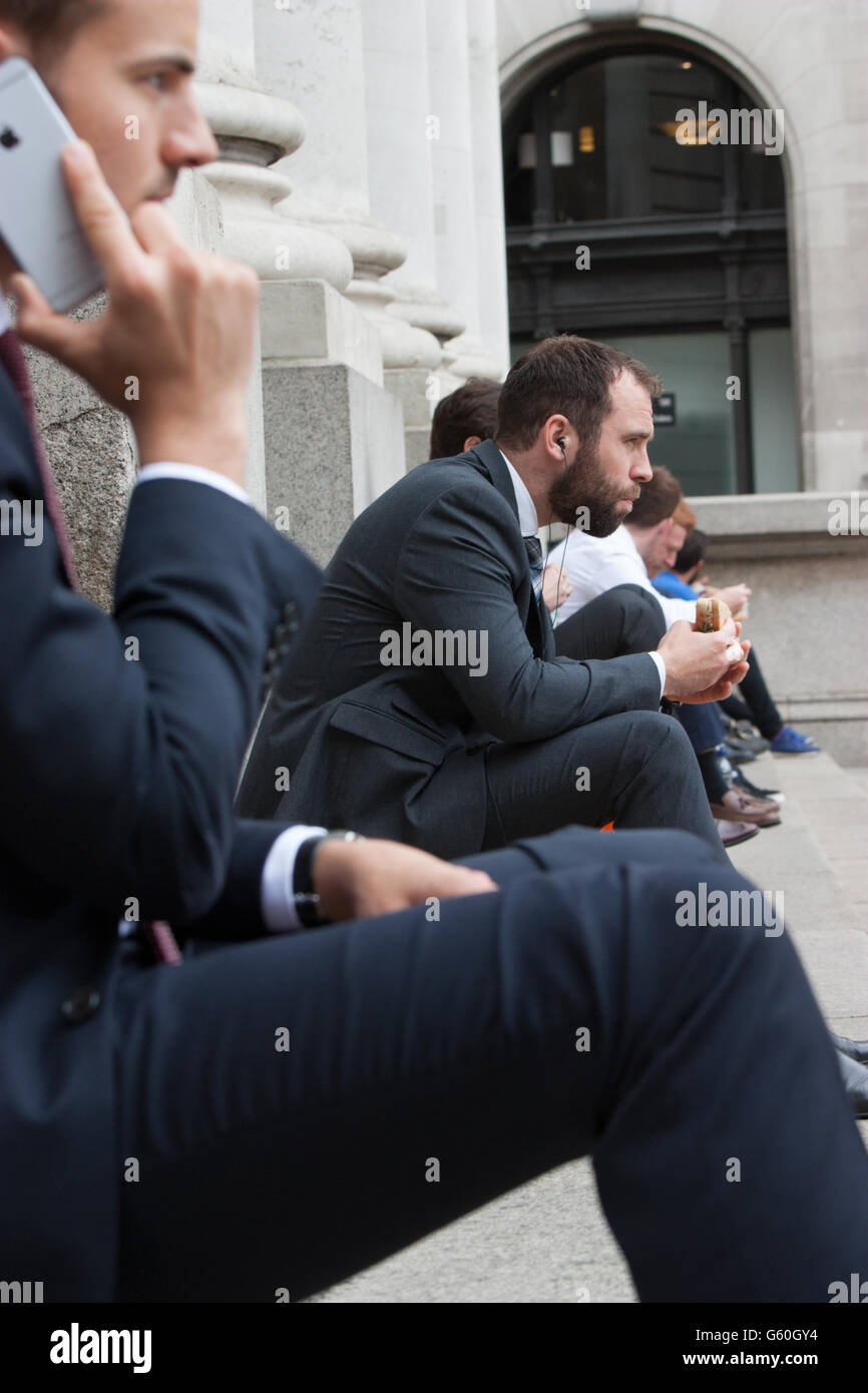 Lunch break london hi-res stock photography and images - Alamy