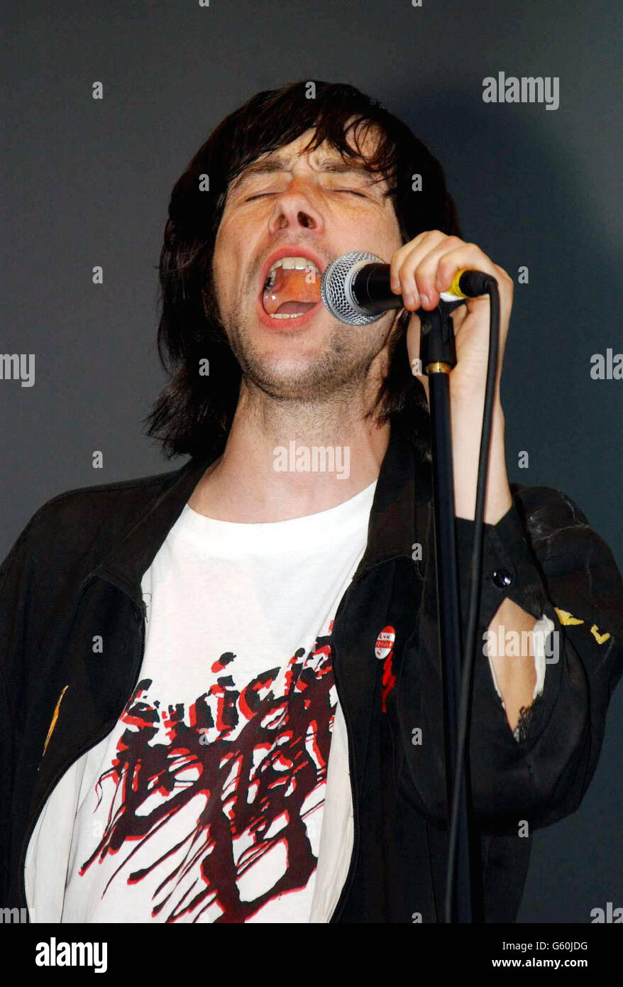 Primal scream lead singer hi-res stock photography and images - Alamy