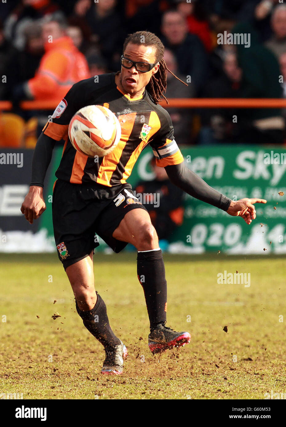 Edgar davids barnet hi-res stock photography and images - Alamy