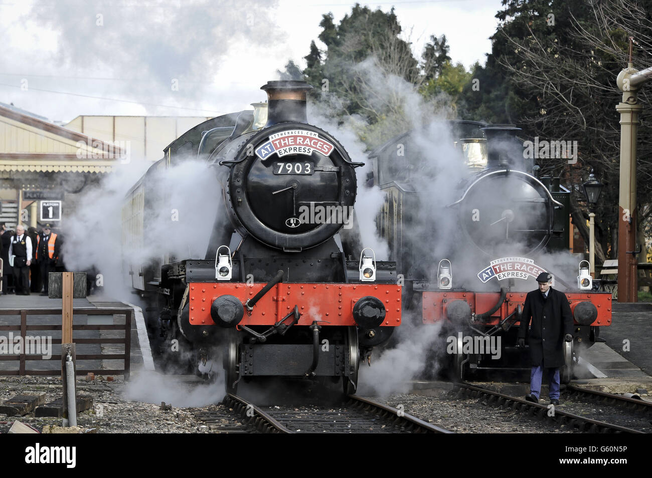 Cheltenham races steam train express hi-res stock photography and ...