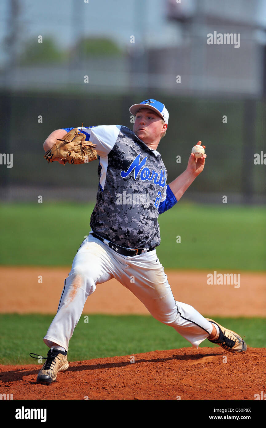 Horizontal pitch hi-res stock photography and images - Alamy
