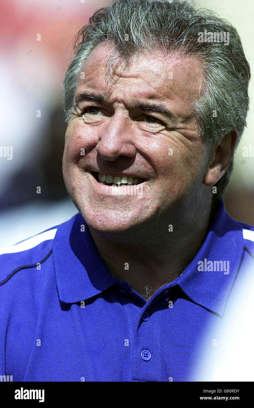 Leeds football hi-res stock photography and images - Alamy