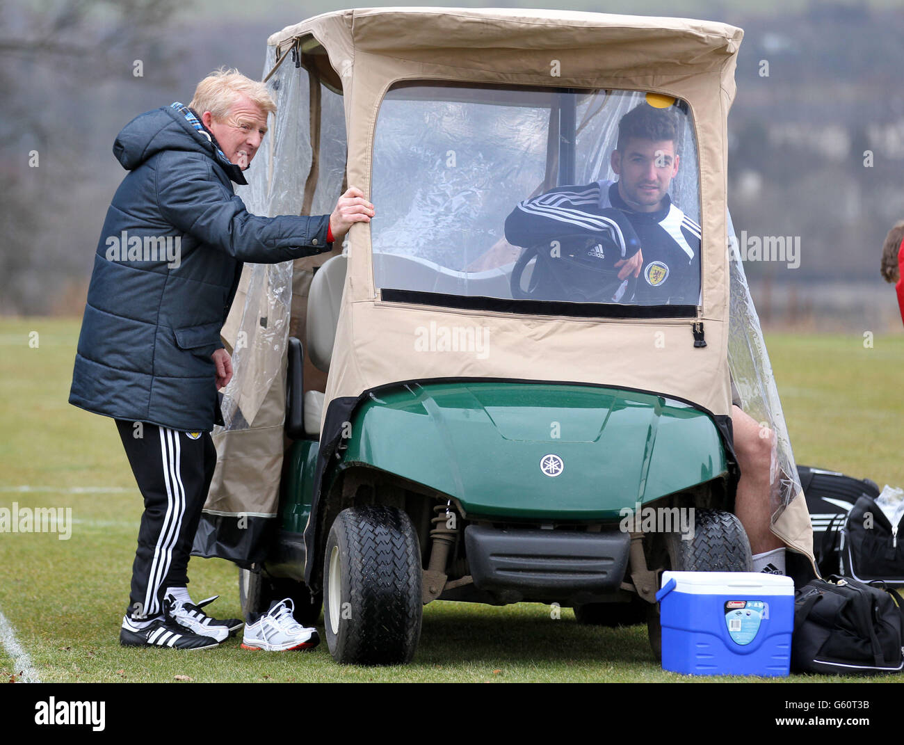 Scotland manager gordon strachan training session mar hall hi-res stock ...